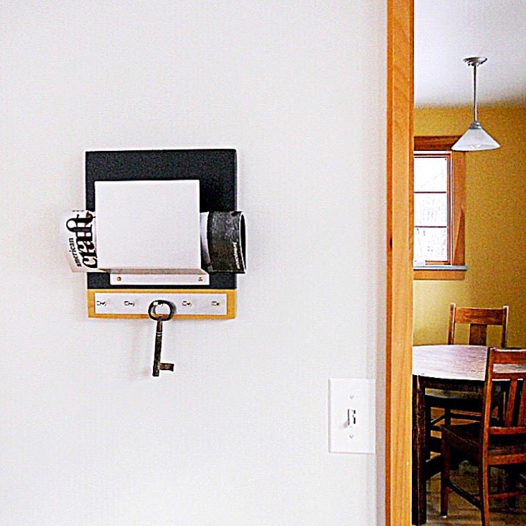 STEEL // Industrial Mail Organizer – Pig and Fish